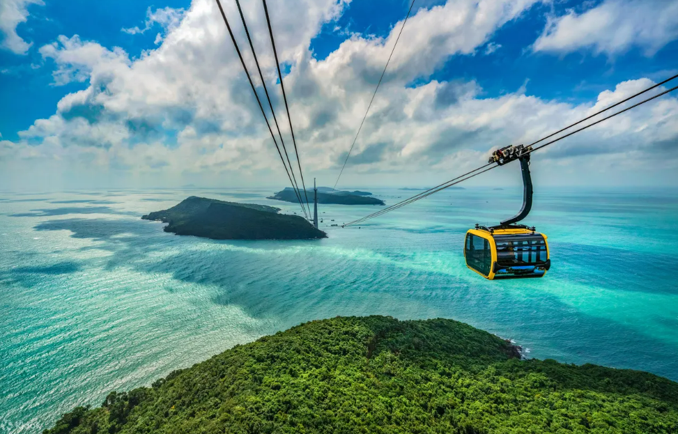 Sun World Hon Thom Cable Car and Aquatopia Water Park (Ticket) - SKYFUN ...